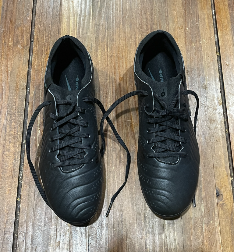 How to Lace Soccer Cleats: A Full Guide