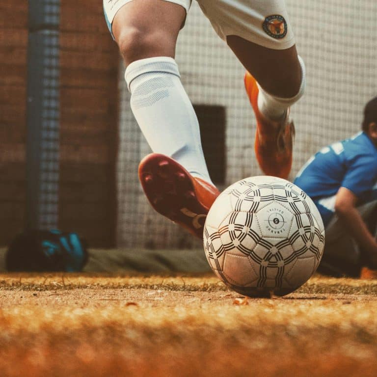 How to Pass a Soccer Ball: Tips to Master the Art of Passing